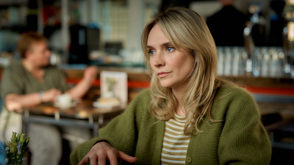 Actrice Bracha van Doesburgh over pubers en opvoeden: ‘We worstelen ...