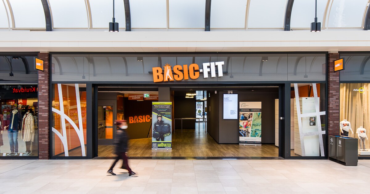 Basic Fit in winkelcentrum Sterrenburg opent bijna de deuren | Regio ...