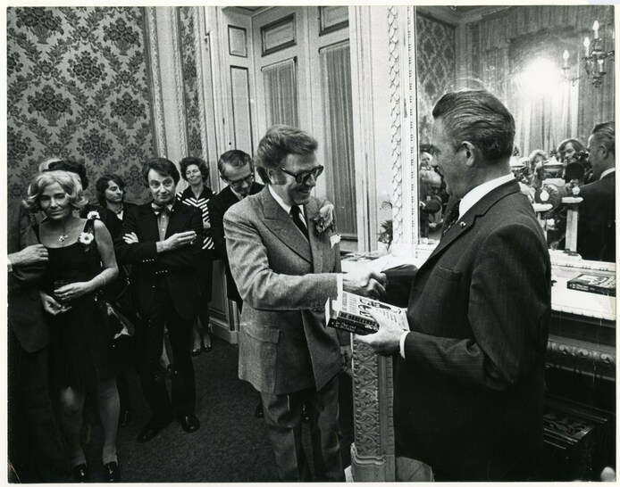 Was Louis Couperus queer? ‘Met de ogen van nu zou je hem non-binair ...