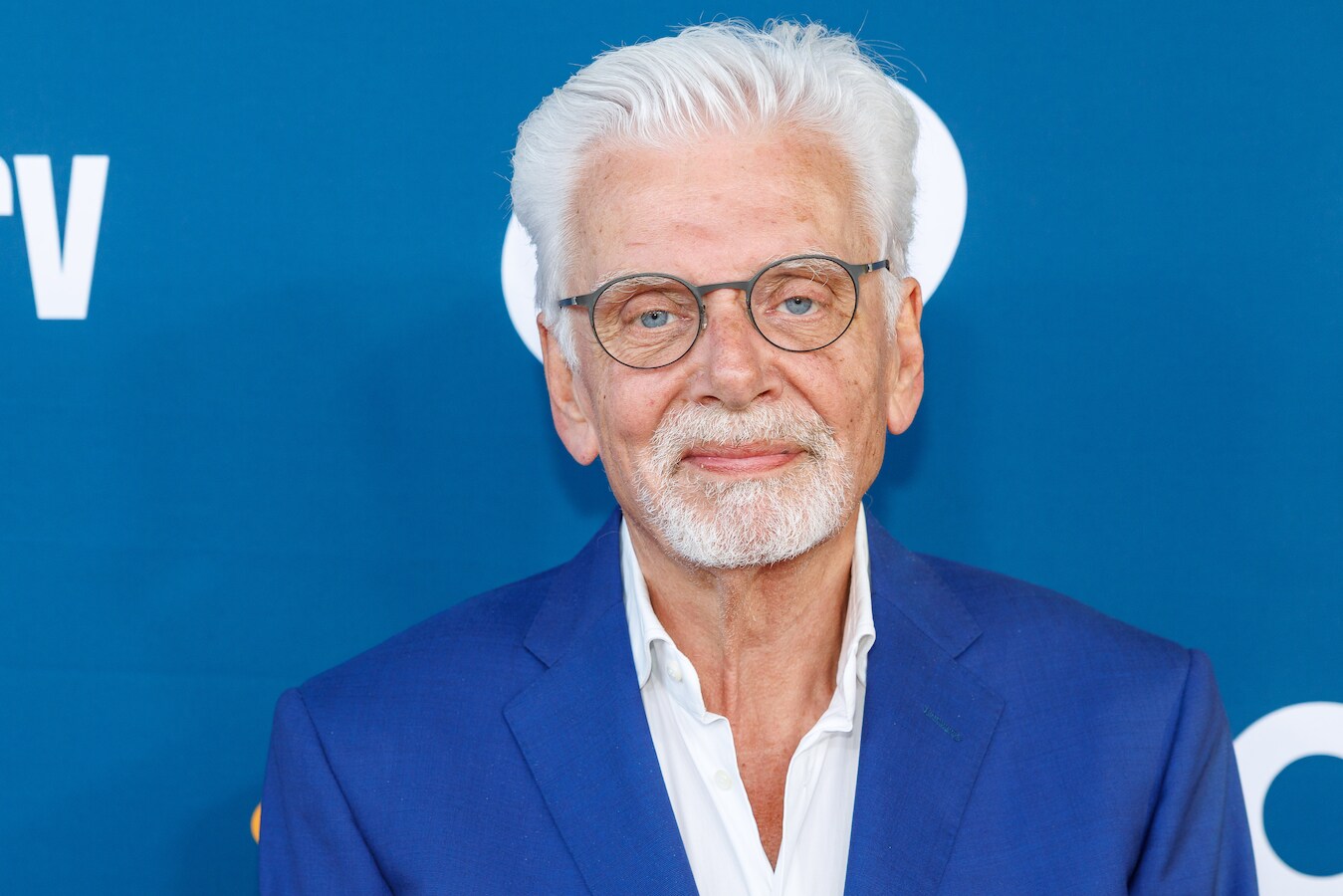 Van afgeschreven naar kijkcijferkanon: hoe senioren de buis veroveren ...