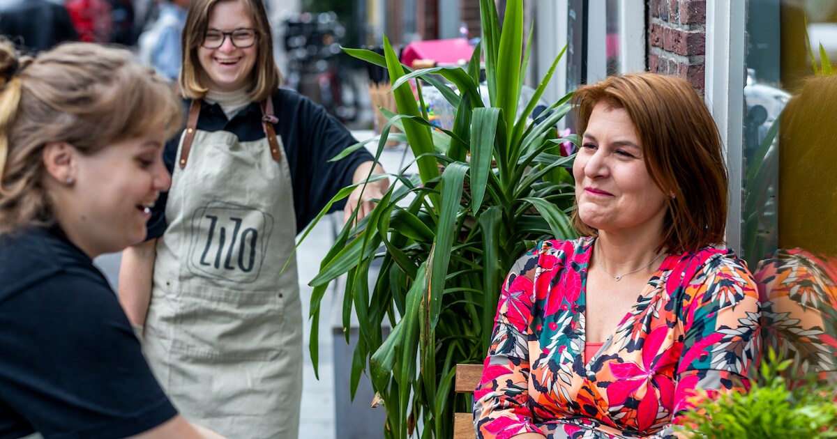 Nanette (39) laat mensen met een beperking verliefd worden op zichzelf ...