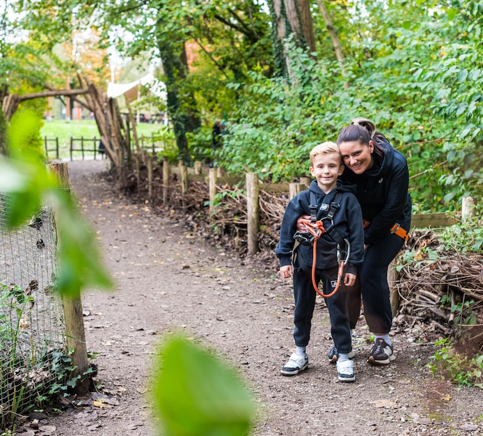 Eldar (7) geniet op het veld: ‘Later wil ik voetballer worden, bij Real ...