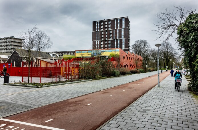 Basisschool De Zeven Zeeën in Noord van plan te fuseren, ouders boos ...
