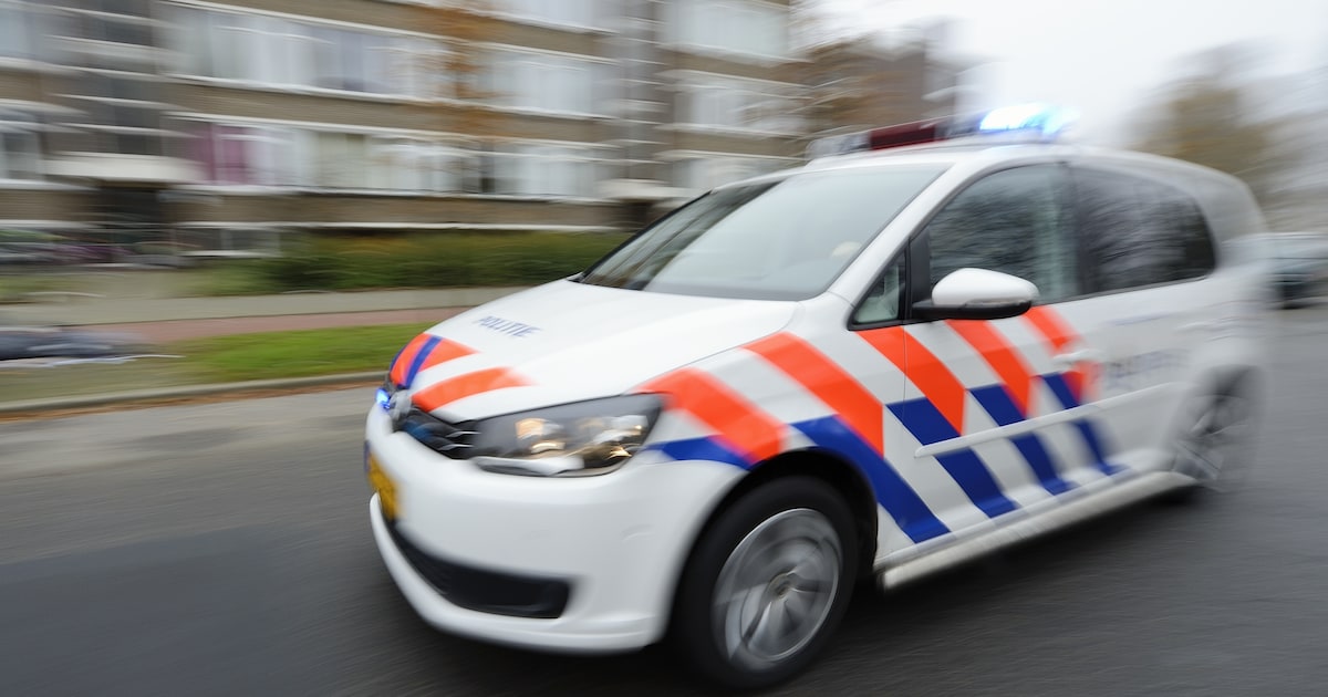 Baksteen gegooid door ruit van auto Maastrichts mediabedrijf: ‘We ...