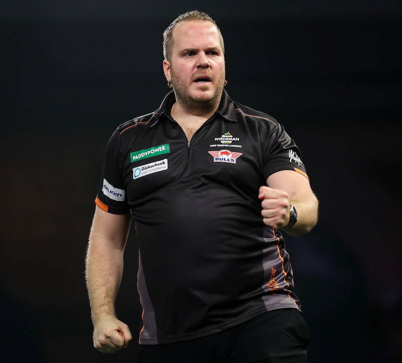 Dirk van Duijvenbode sliep voor WK darts bij zijn moeder en verklaart ...