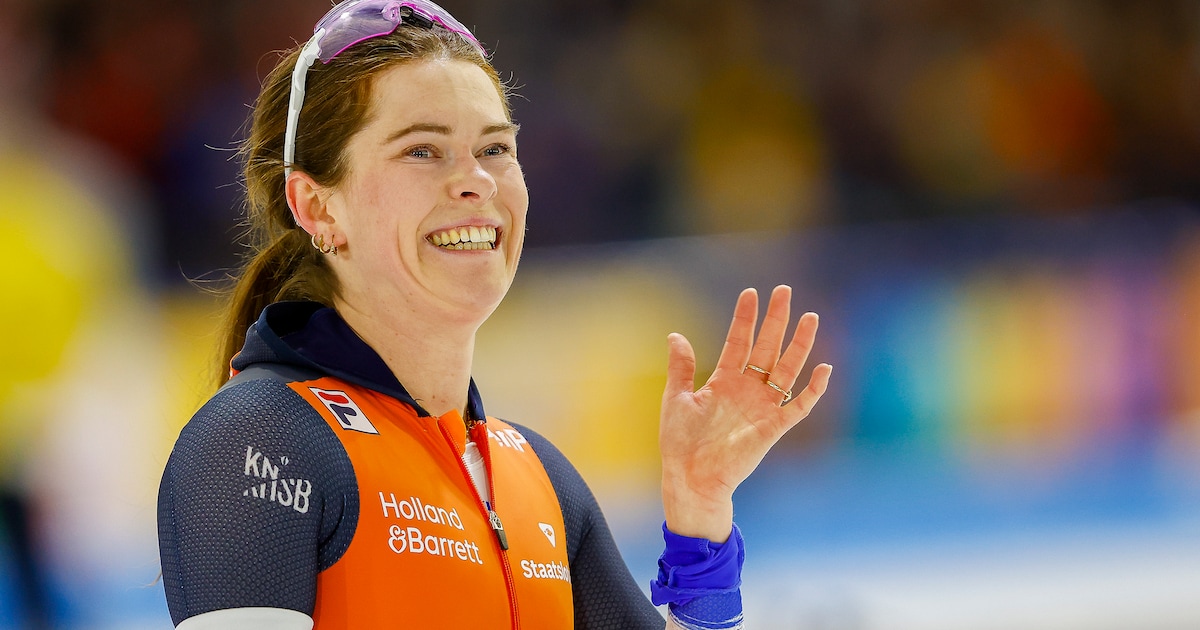 Schaatsster Dione Voskamp (29) stopt ermee, achternicht Jutta Leerdam ...