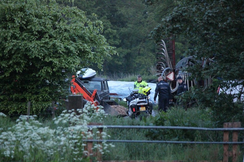 Kind gewond bij ongeval met shovel | Regio | AD.nl