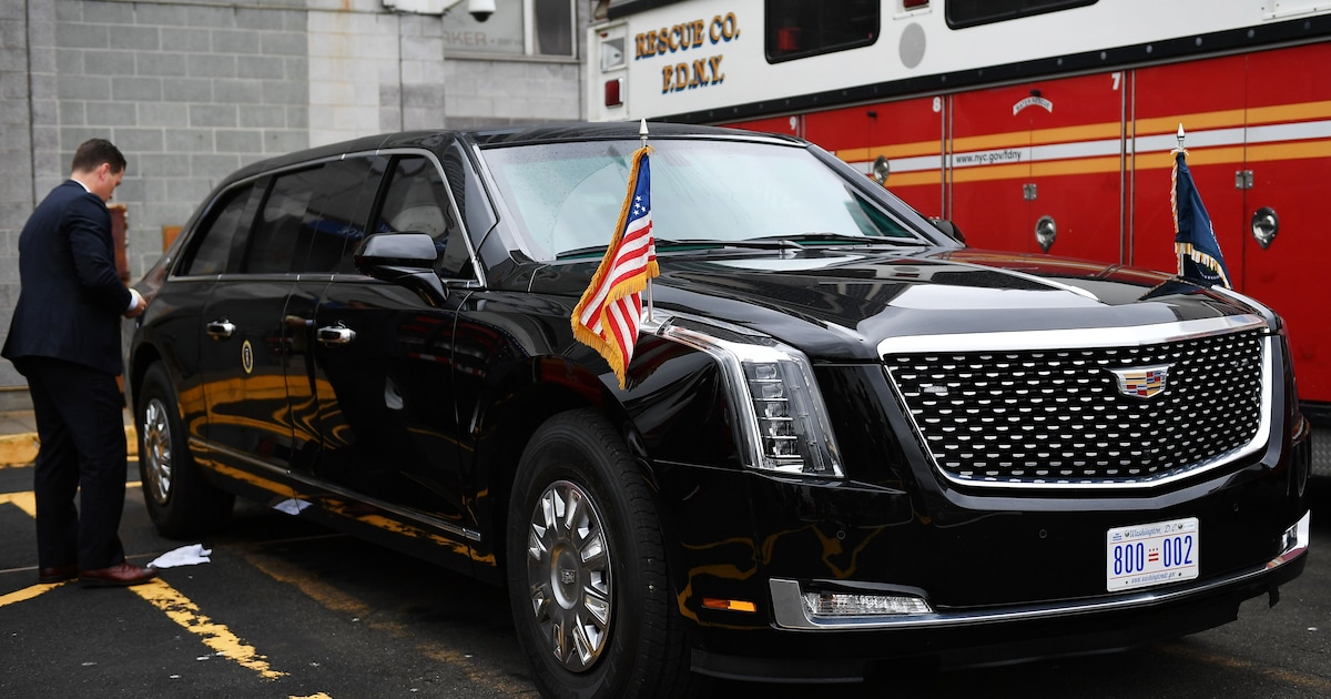 Trump heeft een nieuwe auto: 's werelds best beveiligde limousine ...