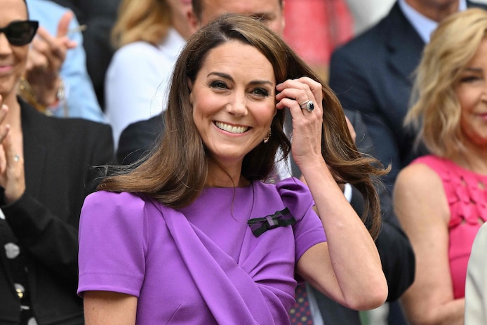 Prinses Kate krijgt staande ovatie bij Wimbledon en straalt naast ...