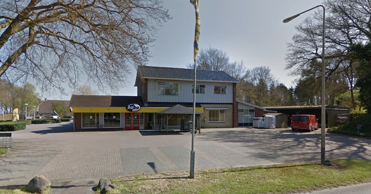 Voormalige doe-het-zelfwinkel Exloo omgetoverd tot fietstransferium en ...