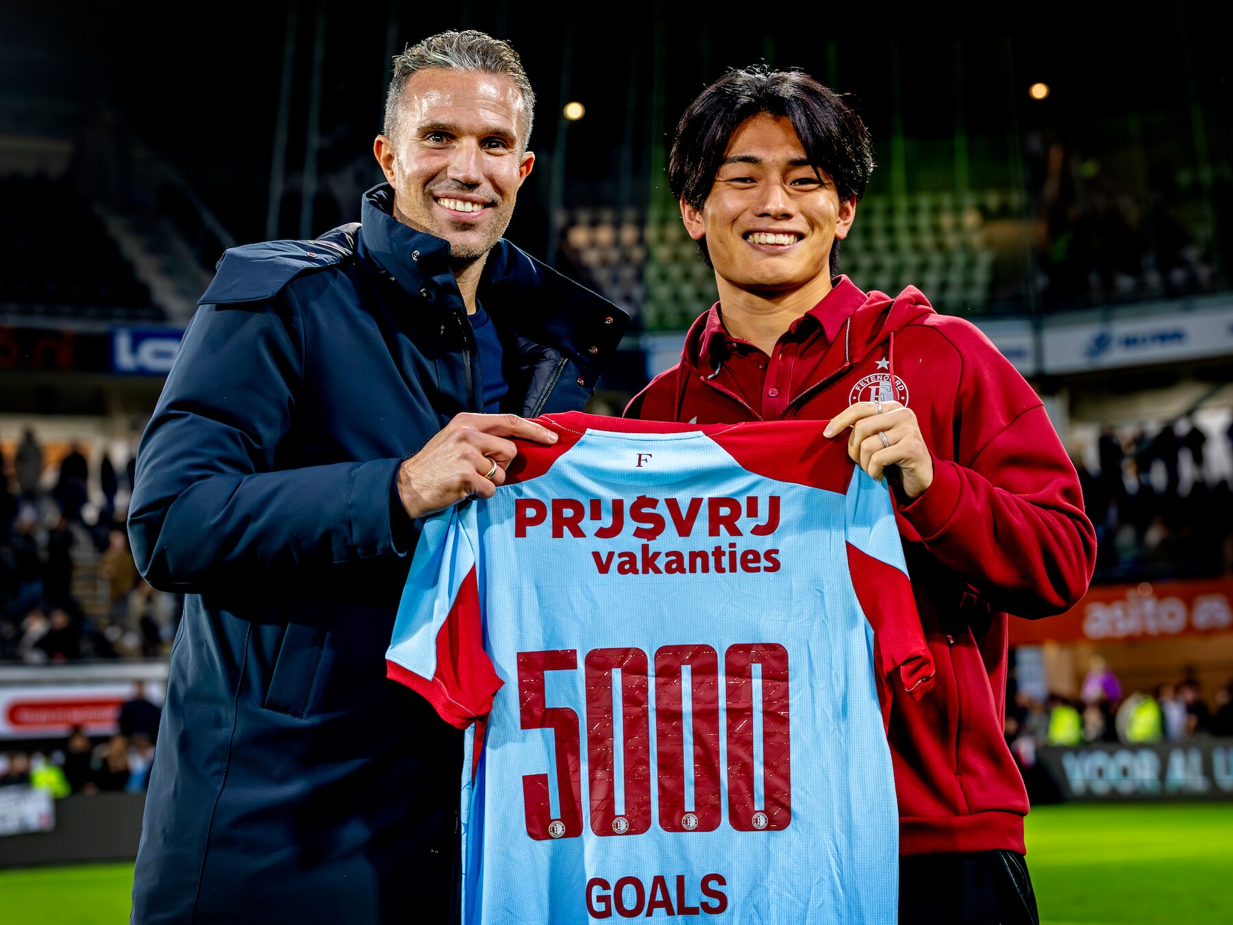 Voormalig Feyenoord-talent Jaimy (22) kan na ‘Ex on the Beach’ niet ...