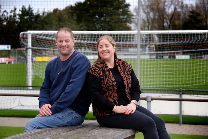 Janine doneerde nier aan haar broer, maar herstel duurde veel langer dan verwacht: ‘Nooit spijt ...