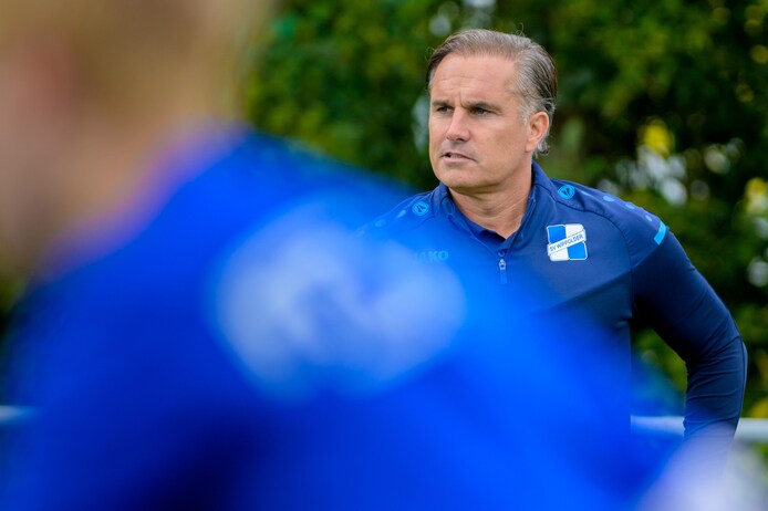 Tweedeklasser Oliveo stelt Mark Moen aan als hoofdtrainer: ‘Hij past ...