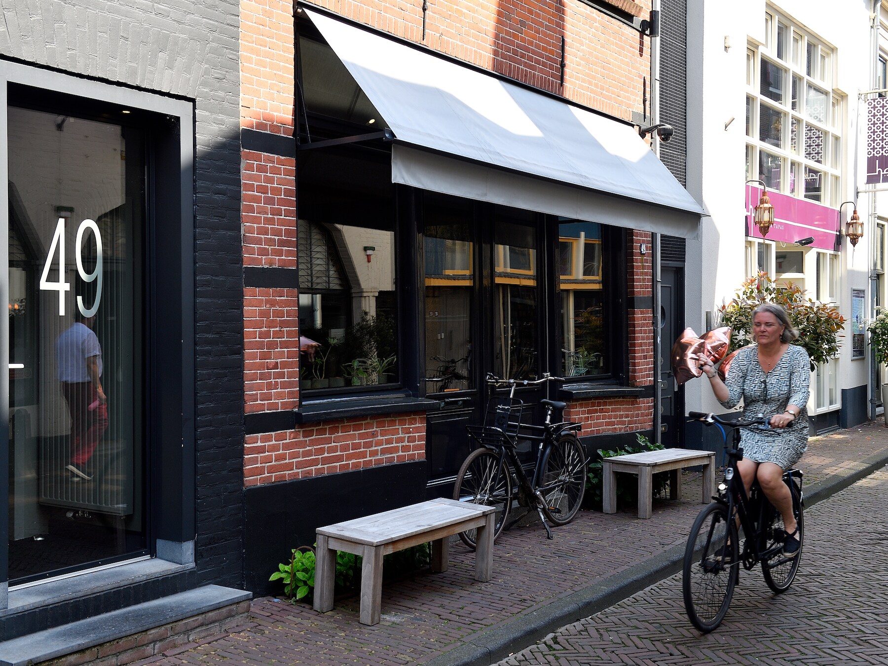 Charme van de jaren 80 en voorspelbare degelijkheid bij restaurant De ...