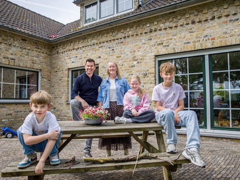 Eline en Menno kochten hun huis acht jaar geleden voor 355.000 euro ...