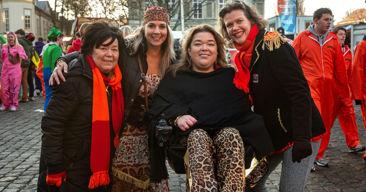 Melissa (41) kan eindelijk carnavallen zonder tussendoor thuis te ...