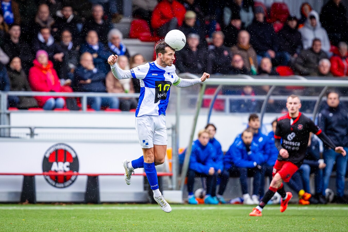 VUC rouwt om ramp om de hoek en Duindorp SV stunt bij koploper: dit gebeurde er op de velden ...
