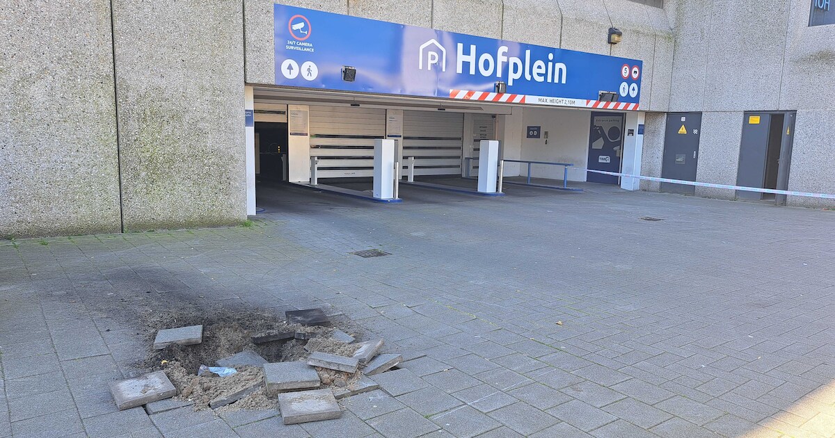 Stroomkabel op Hofplein in Rotterdam geknapt: stoplichten werkten niet ...