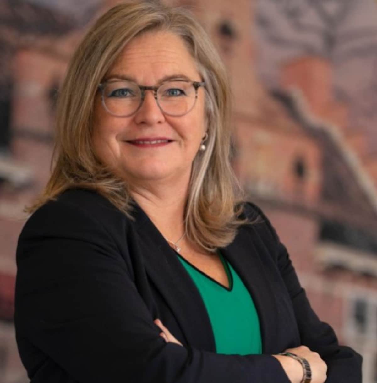 Miranda den Tuinder lijsttrekker D66 in Hoeksche Waard | Hoeksche Waard ...