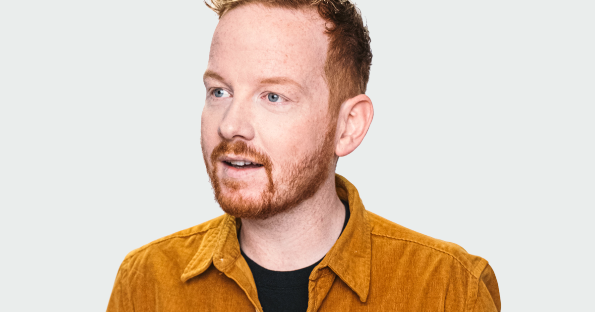 Japie (35) nam zijn moeder in dienst die moeilijk rondkwam: ‘Ze komt ...