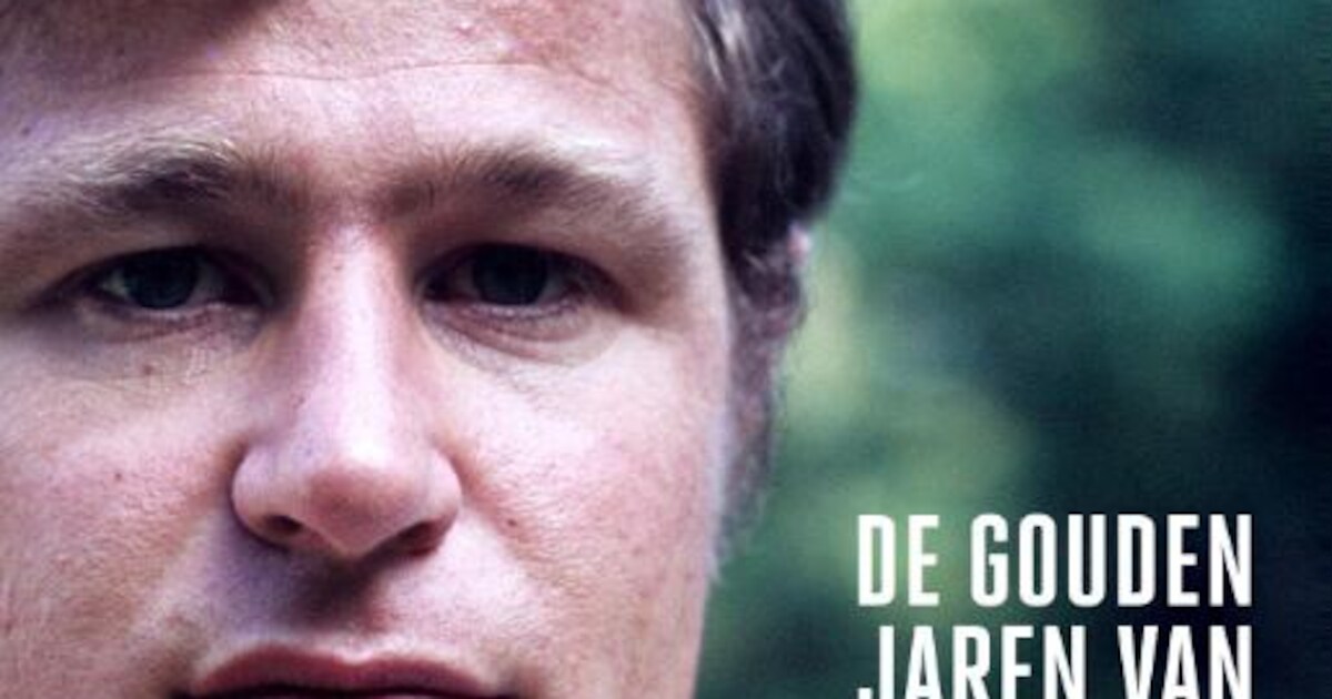 Feyenoord-icoon Rinus Israel signeert bij boekhandel Snoek | Rotterdam ...