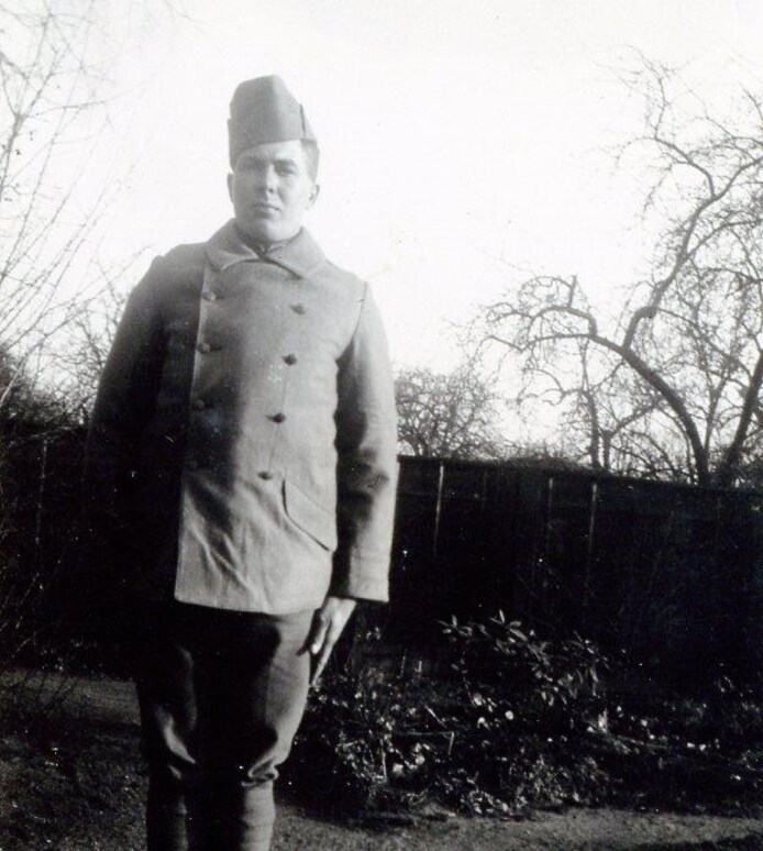 Zijn naam? Verzetsman Henk Groot Enzerink reageert slim en noemt zijn ...