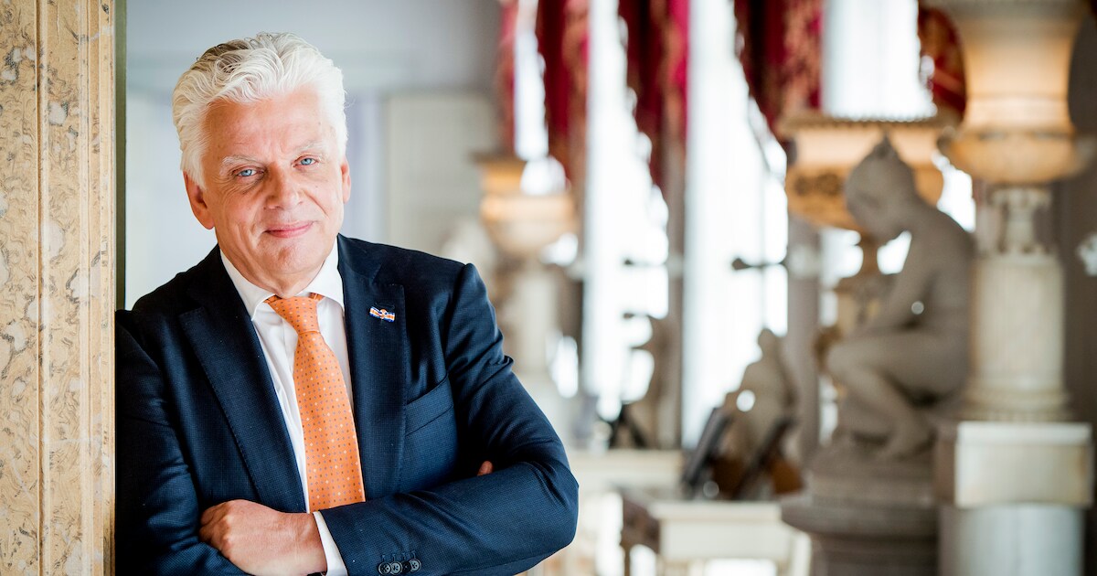 Jan Slagter legt zich neer bij genomineerden Televizier-Ring | Show | AD.nl