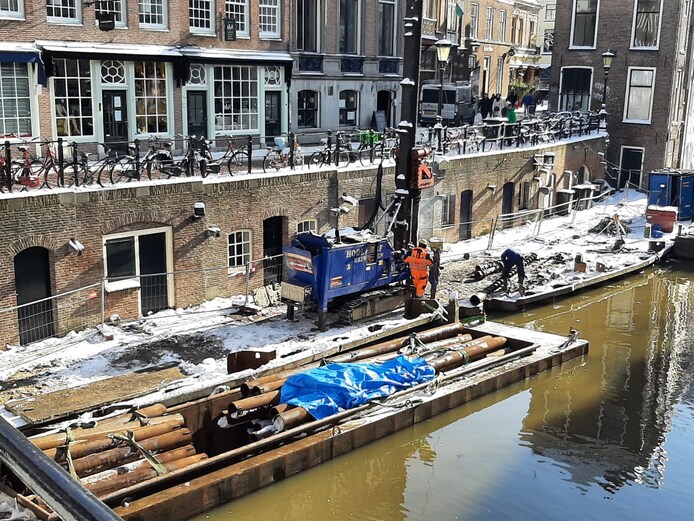 Vaarroutes hartje Utrecht langer gestremd vanwege inzakkingsgevaar ...
