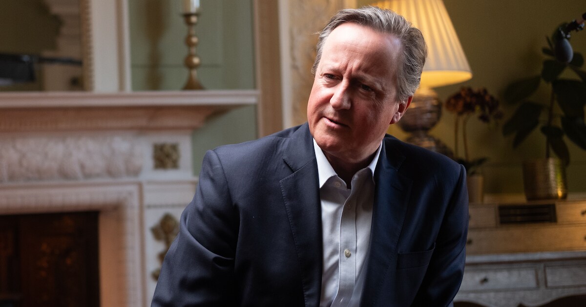 Britse oud-premier Cameron pleit voor gerichte screening na eigen ...
