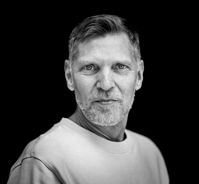 Koningspaar roemt overleden ‘hoffotograaf’ Erwin Olaf (64): ‘Nederland ...