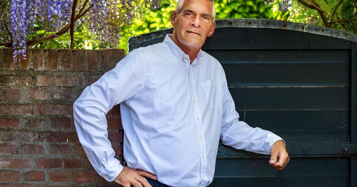 Bel je de gemeente Utrechtse Heuvelrug? Dan neemt burgemeester Frits ...