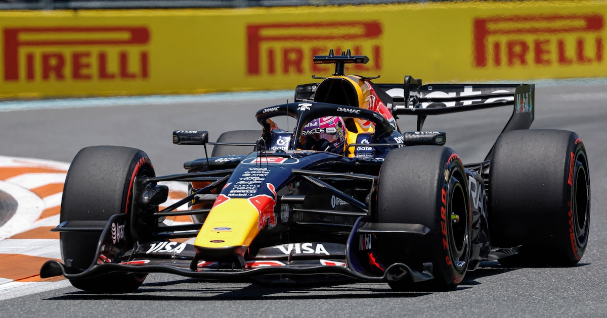 Verstappen blijft Russell en Hamilton voor en start sprintrace in Miami ...