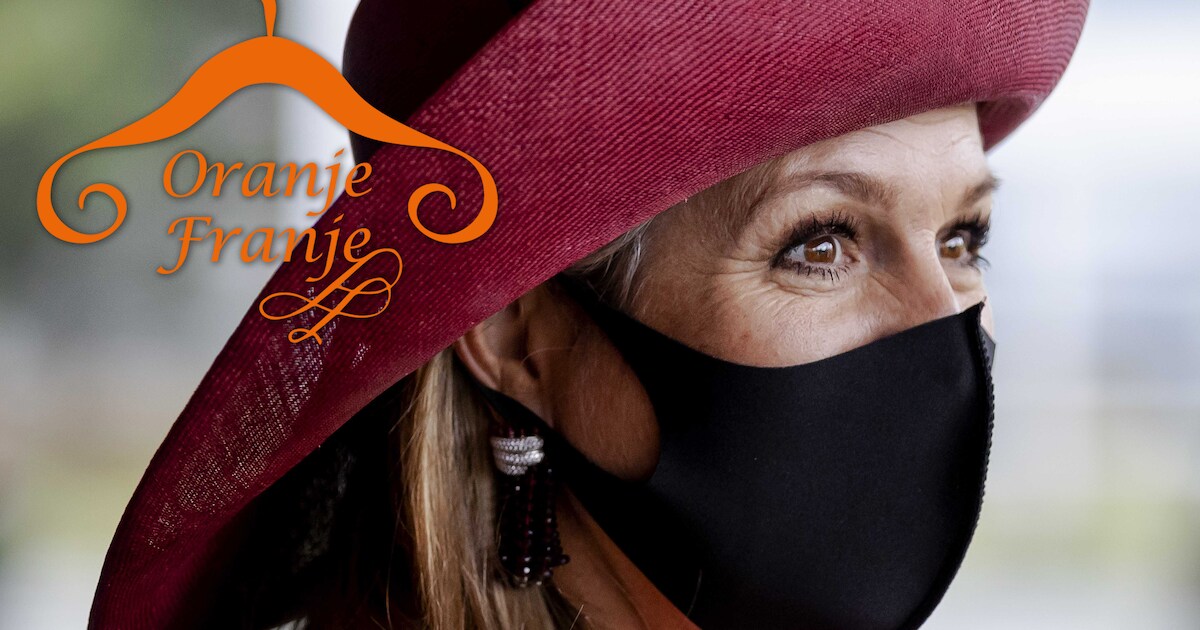 Máxima luistert naar Mark Rutte en draagt stijlvol mondkapje van 12,95 ...