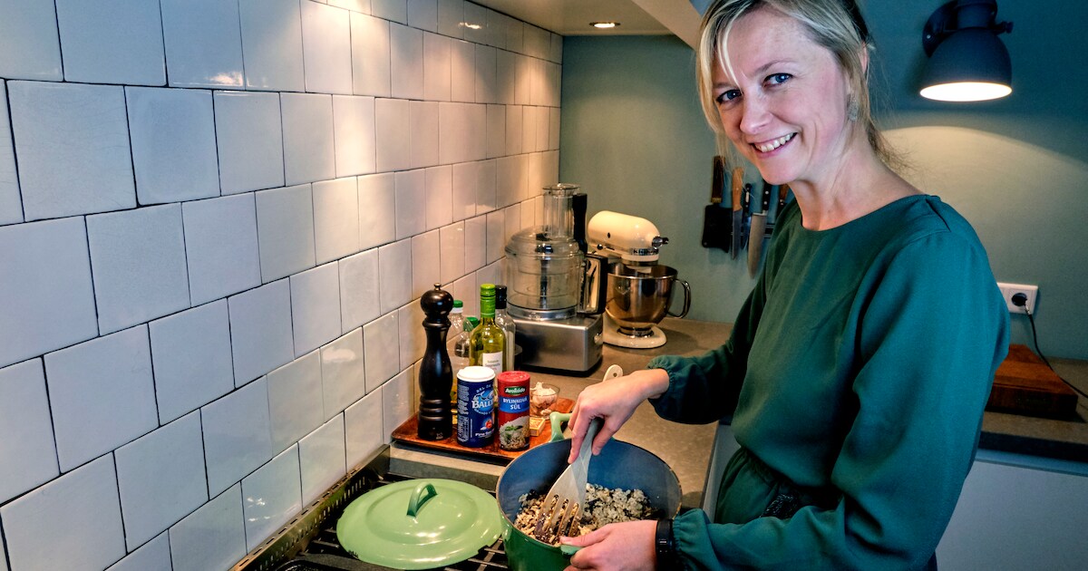Anna schrijft over eten: ‘Eerst nog een eetfoto maken voor mijn blog ...