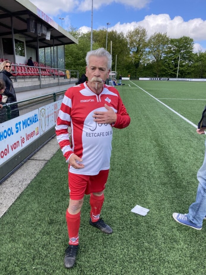 Na 50 jaar neemt Ruud afscheid van FC De Bilt 2 zondag | De Bilt | AD.nl