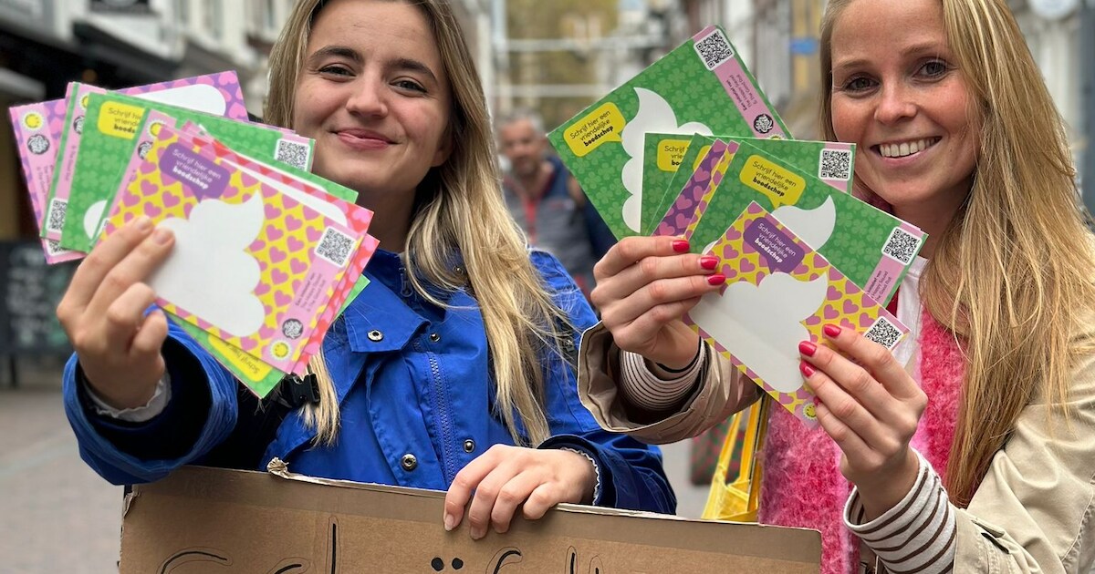 ‘Schat, je raadt nooit waar ik nu zit. Wacht, ik trek 'm even door en ...