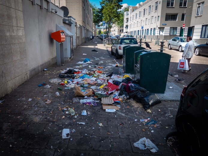 Afval-aso’s zijn de klos: Den Haag breidt team van vuilnishandhavers flink uit - Afvalgids