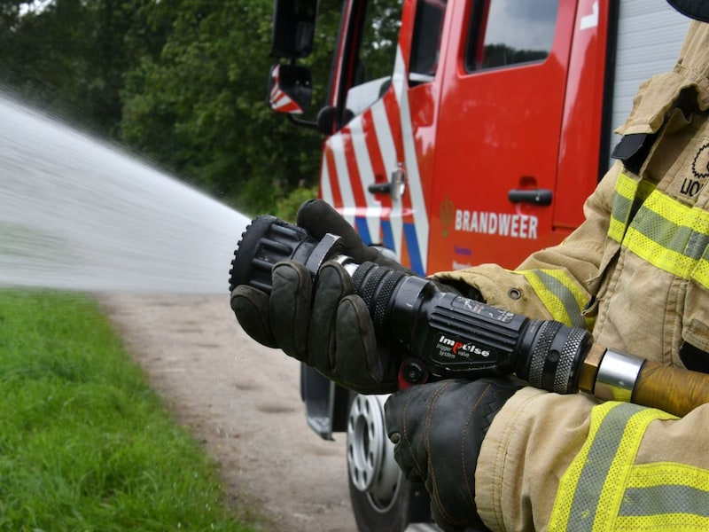 Brand op Glanerveldweg in Enschede | Regio | AD.nl