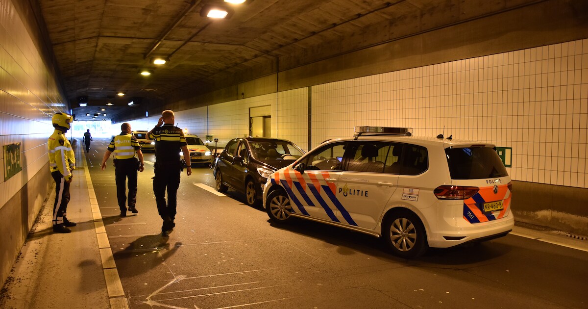 Spookrijder Parktunnel reed onder invloed en zonder rijbewijs | Den Haag | AD.nl