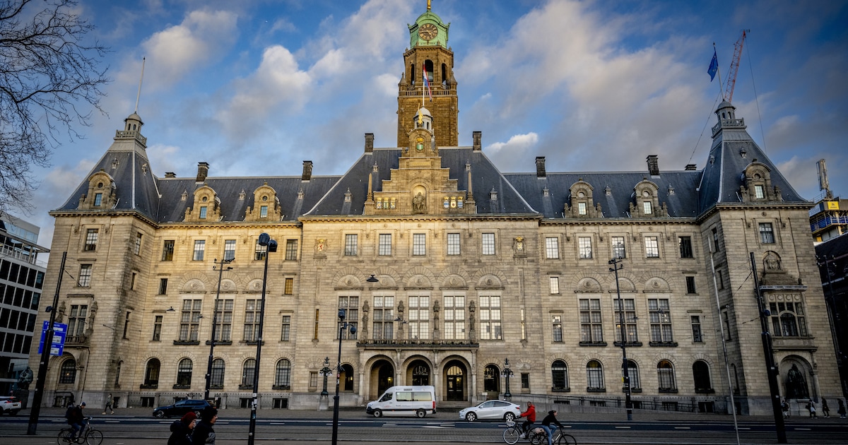 Medewerker van de gemeente blijft na ziekbed onbereikbaar: hij dacht ...