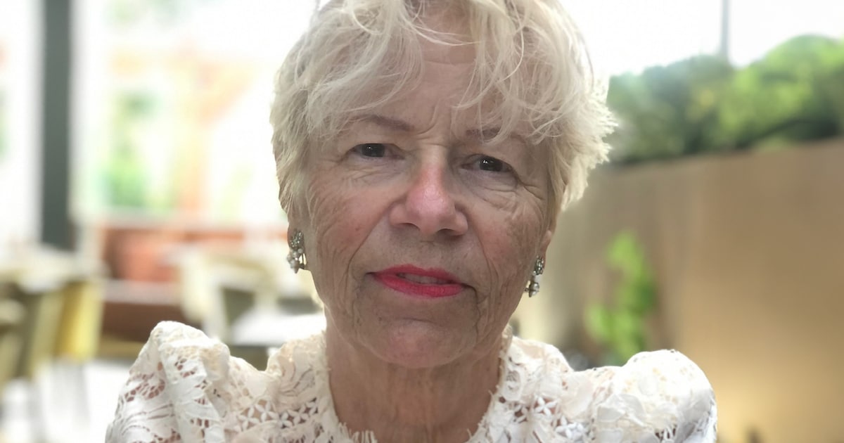 ‘Oma Elly’ (1952 – 2024) had voor de hele buurt cadeautjes in haar kast ...