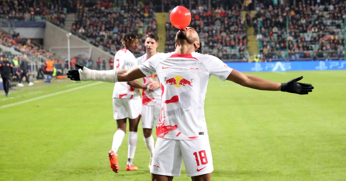 Bekijk hier alle goals in de Champions League: Nkunku viert goal met ...