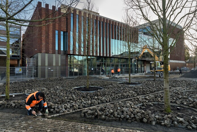 Huur nieuwe Theater aan de Bossche Parade opeens fors lager: hoe kan dat? | Den Bosch | AD.nl