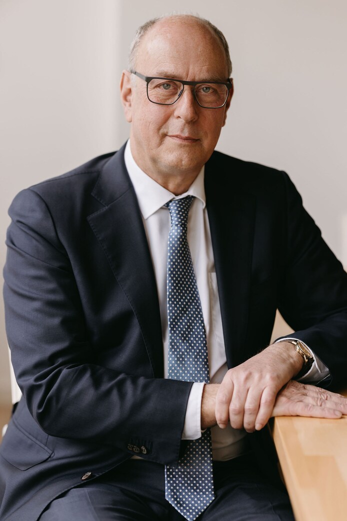 Nederlandse advocaat en anti-corruptie-expert moet Oekraïne helpen bij ...