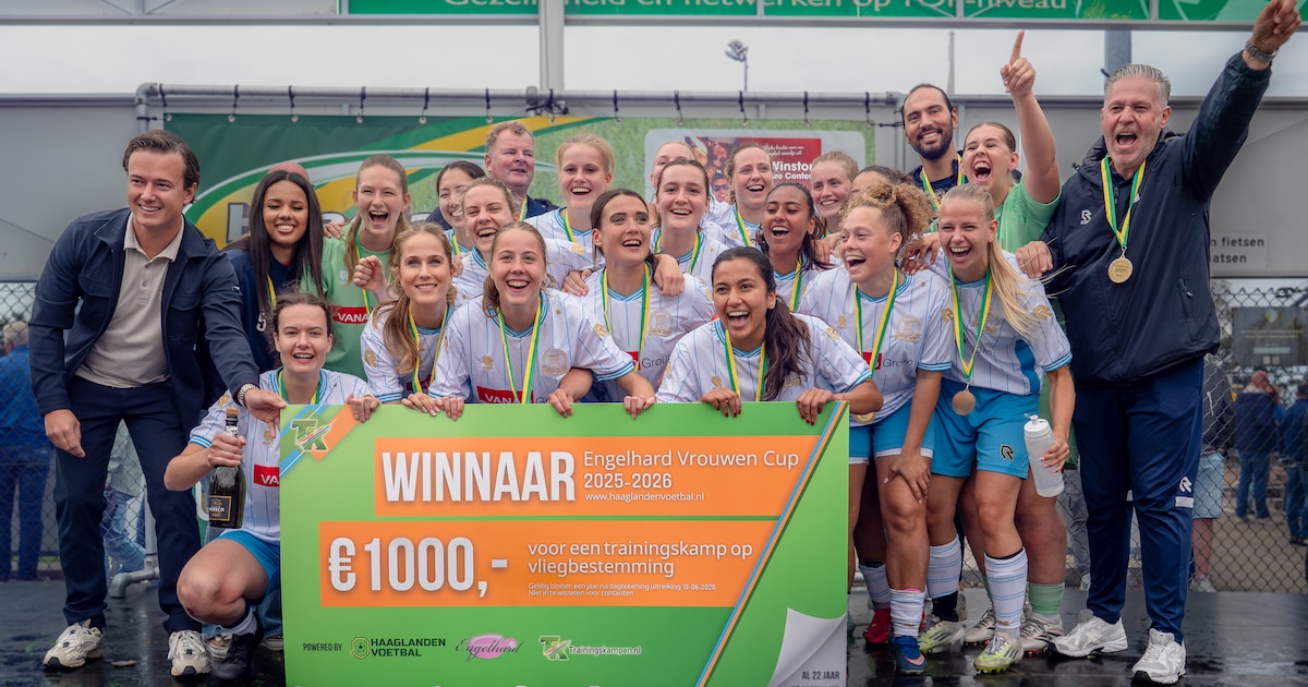 Voetbalsters Forum Sport winnen bekerfinale in ‘beste seizoen ooit ...