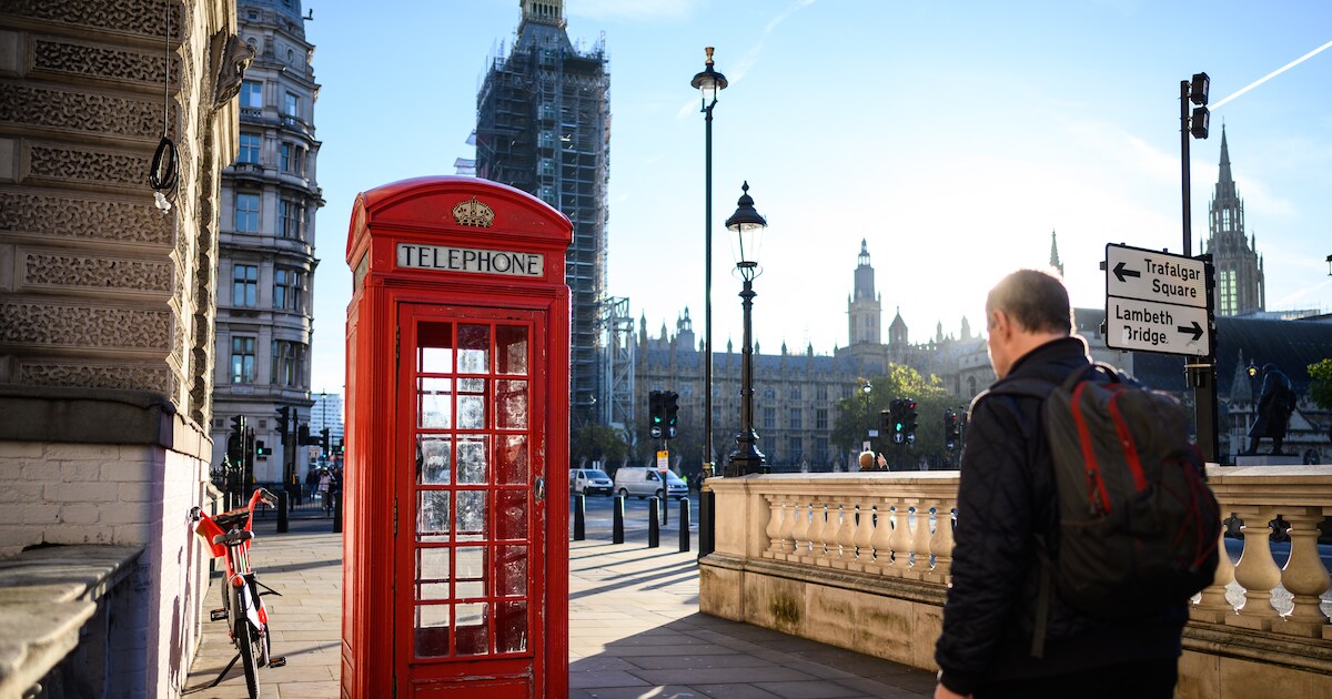 Iconische Britse telefooncel blijft: telecomwaakhond redt duizenden ...