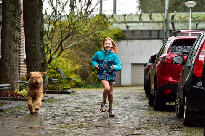 Lise (10) draagt hele winter korte broek: ‘Heb het vaak koud, maar weet ...