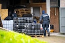 Ali kan zó goed lassen dat de halve onderwereld klant is, en de politie ...