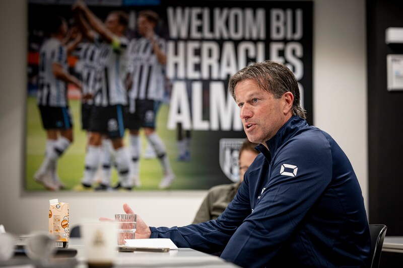 Heracles-trainer Ernest Faber terug op bekend terrein: ‘Je hebt altijd ...