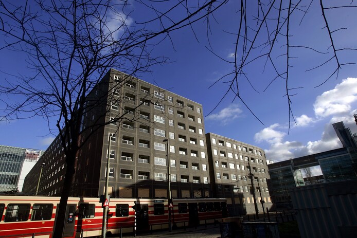 Architect Carel Weeber, die bekende Zwarte Madonna ontwierp, op 87 ...